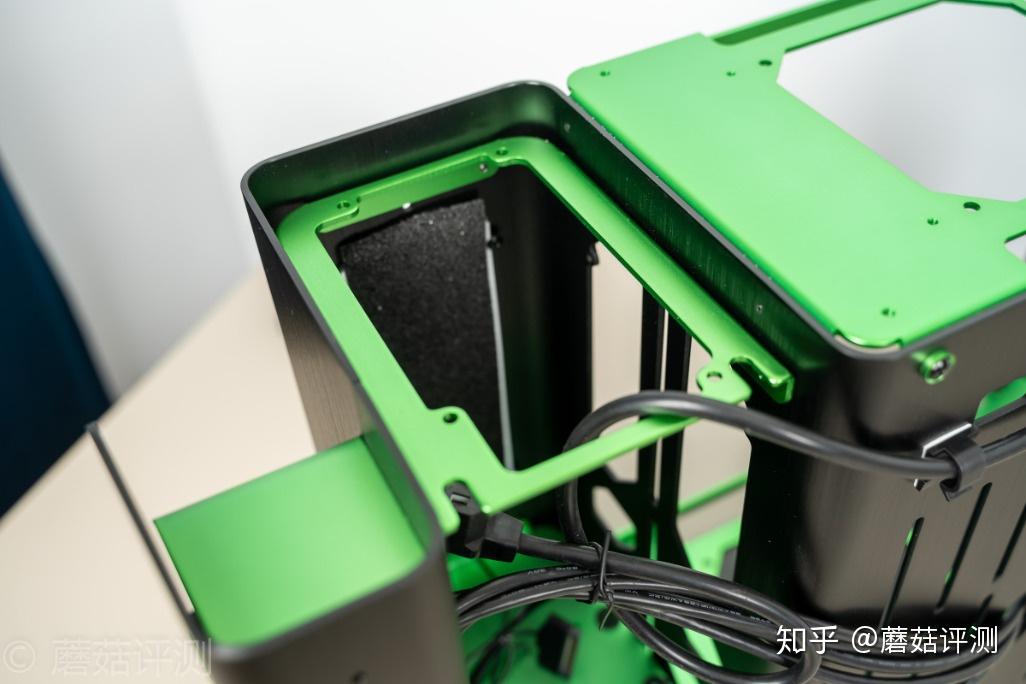 爱她，就给她装一台原谅色主体的电脑！乔思伯MOD1-MINI ITX机箱 评测 - 知乎