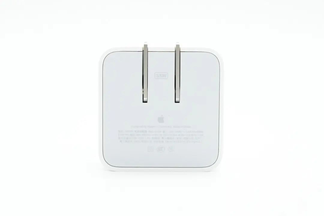 国内外出行皆可使用，一文看完苹果历代充电器 - 知乎