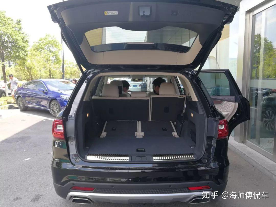 重磅：试驾完红旗HS7，我中毒了！坐了后排，我却解毒了…… - 知乎