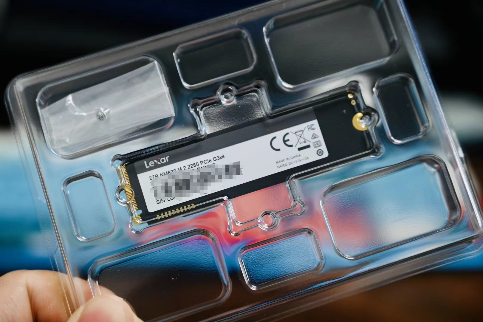 联想R9000X拆机扩容详细教程：加装M.2固态、性能测试和游戏实测 - 知乎