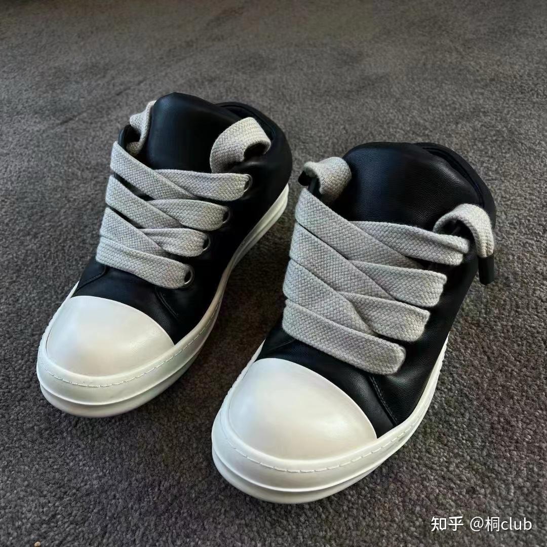 年度鞋王travis同款ro面包鞋｜ro 侵权vans板鞋详解 - 知乎