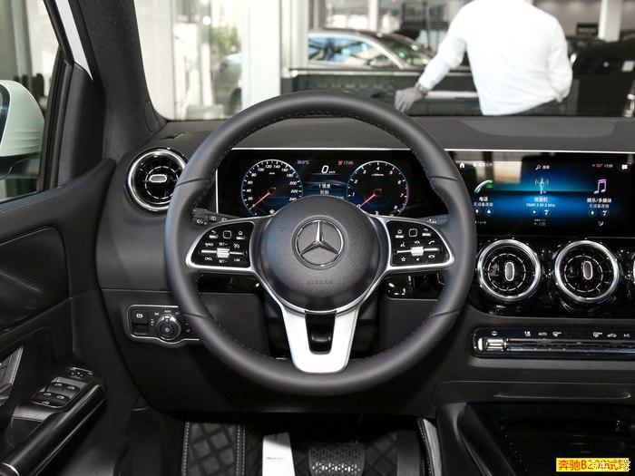 试驾奔驰B200，谈谈它的使用感受和车身配置！ - 知乎