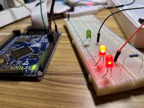STM32学习⑤----5611BH数码管驱动 - 知乎