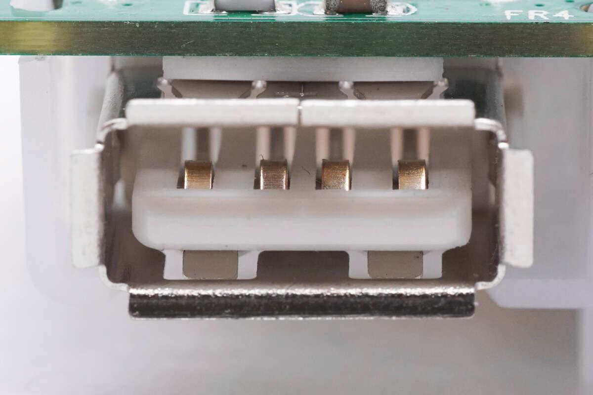 拆解报告：BYD比亚迪-汉 双USB-A口车载充电连接器 - 知乎