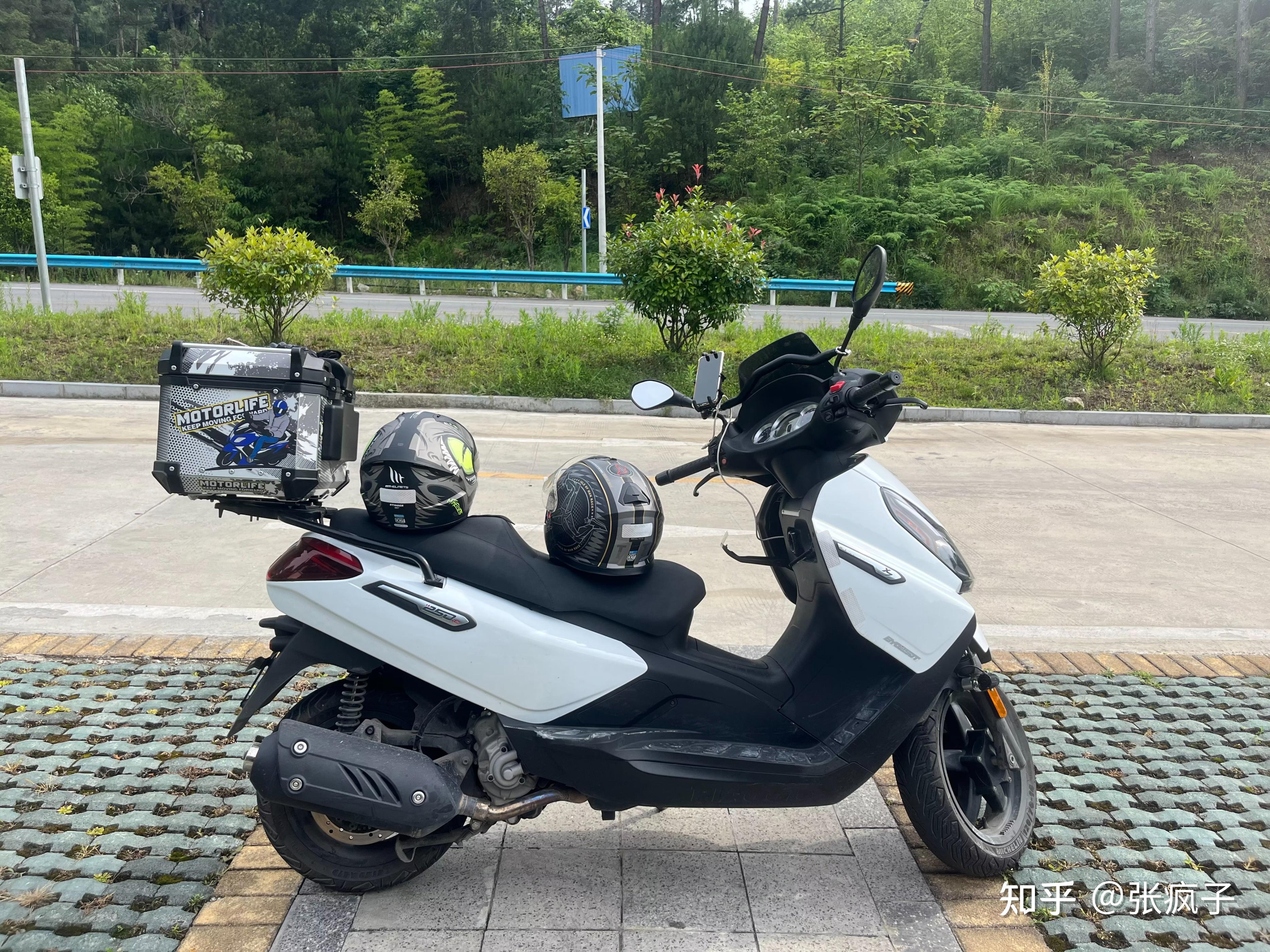 2万元以内标配abs Tcs的250cc大踏板还真有,性价比非常高 知乎