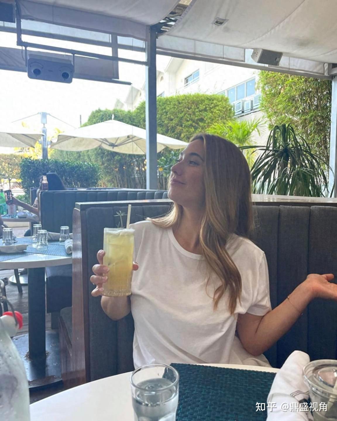 亚洲双馨女演员，Rae Lil Black、Maria Ozawa、Eva Lovia简介及照片 - 知乎