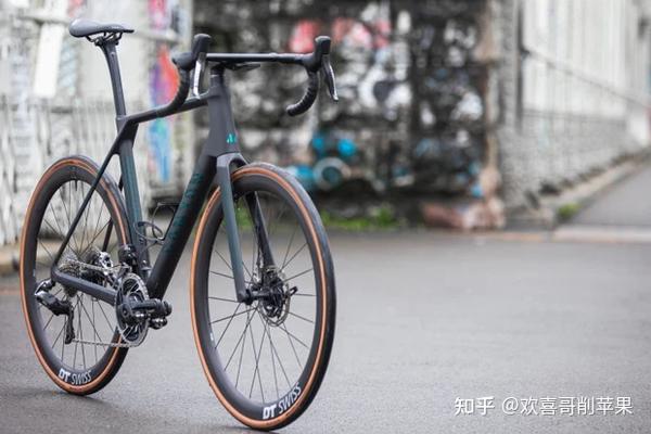 2023户外攻略（288）评论： CFR，快得让人着迷的超级Canyon（骑行指南153） - 知乎