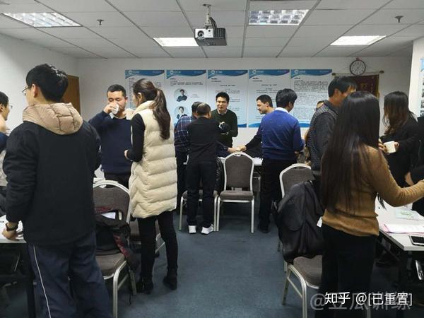演讲时紧张怎么克服 知乎