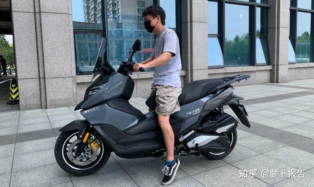 舒适通勤不堵车！解析赛科龙RT2 - 知乎