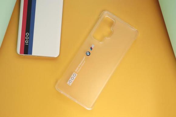 iQOO 5 Pro图赏：传奇版和赛道版哪个是你的菜？ - 知乎