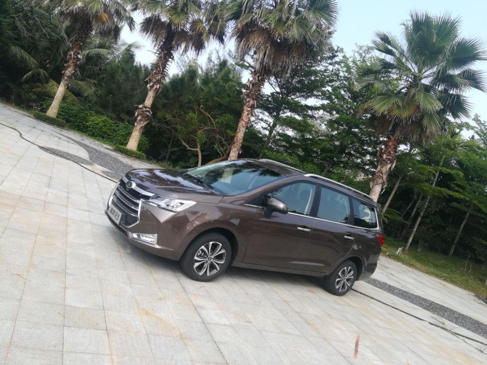 试驾瑞风R3丨6、7万的家用MPV，到底能做成什么样？ - 知乎