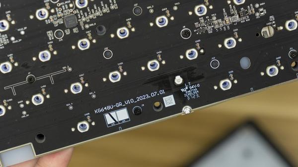 不完美，但值得买。可能是目前最均衡的磁轴键盘——ATK 68 - 知乎