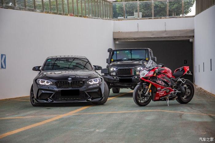 一台可以横着走的的小怪兽 宝马M2C - 知乎