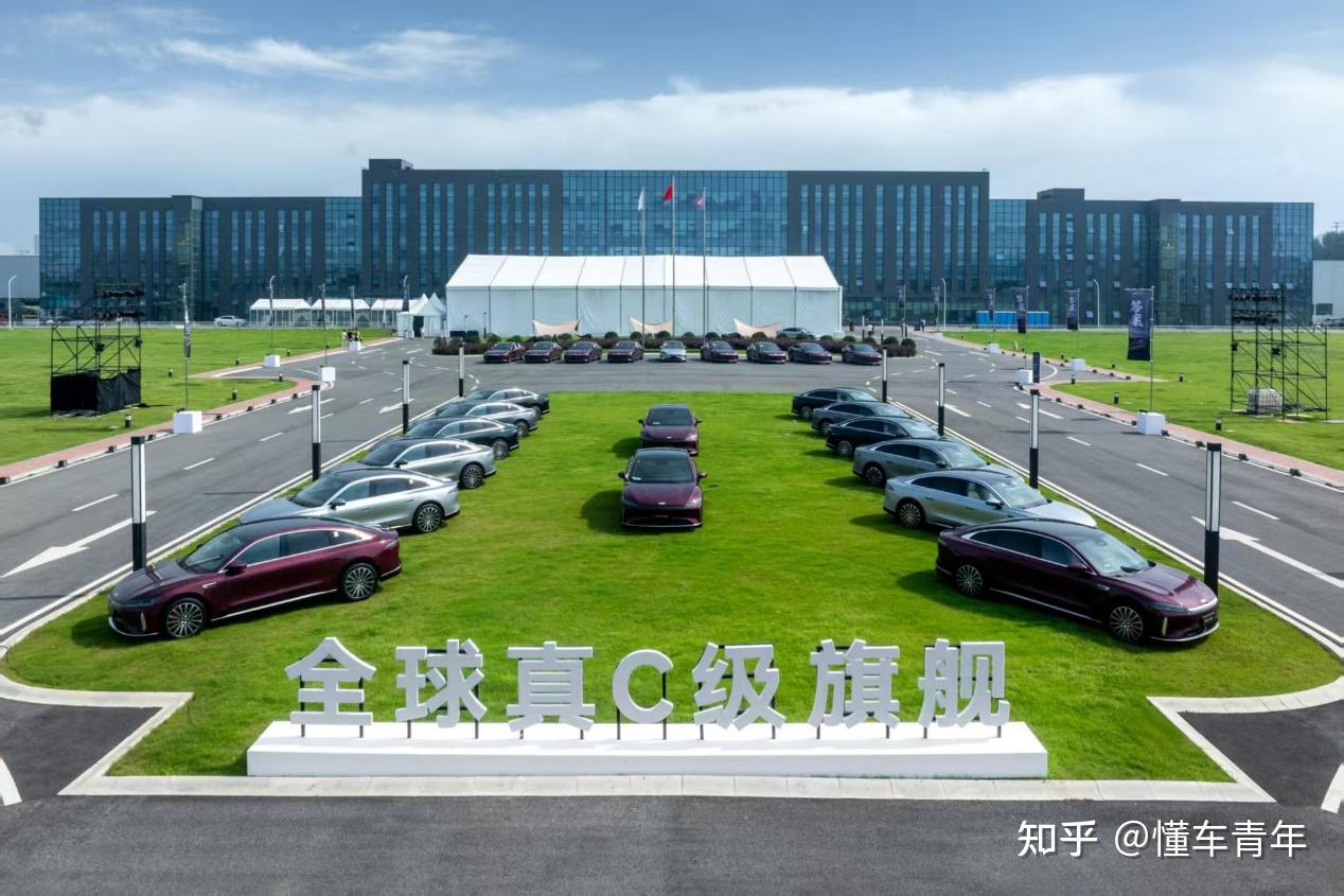 15.99万元起售，全球真C级旗舰，风云A9L正式开启预售 - 知乎