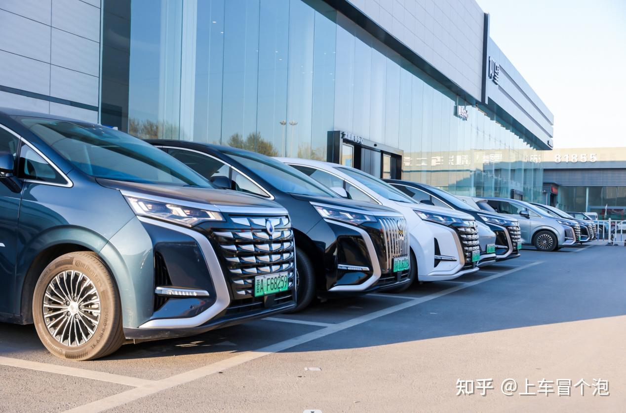 吹响集结号 腾势家族N7 N8 D9三员大将 各有千秋 - 知乎