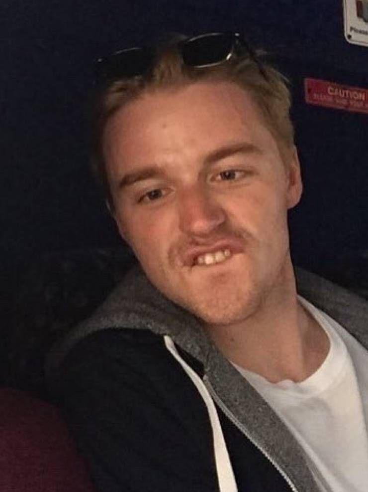 如何评价苏格兰演员Jack Lowden（杰克·劳登）？ - 知乎