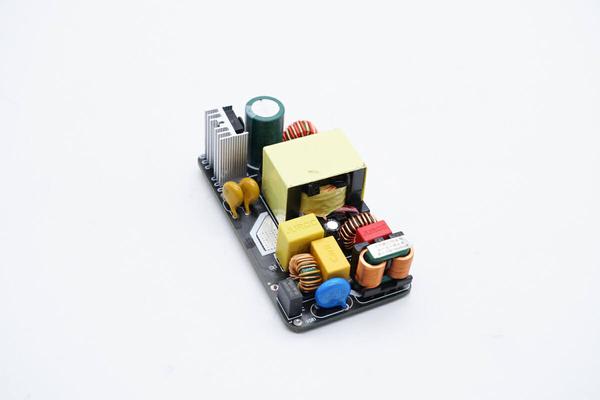 英诺赛科60W氮化镓LED驱动电源方案解析 - 知乎