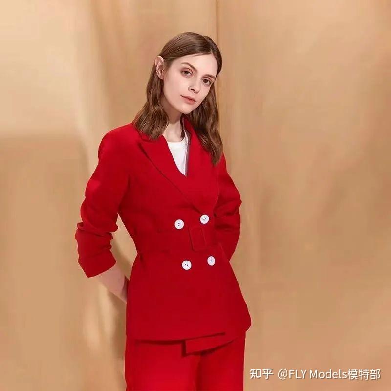 今日推送：超人气优质模特--SASHA - 知乎