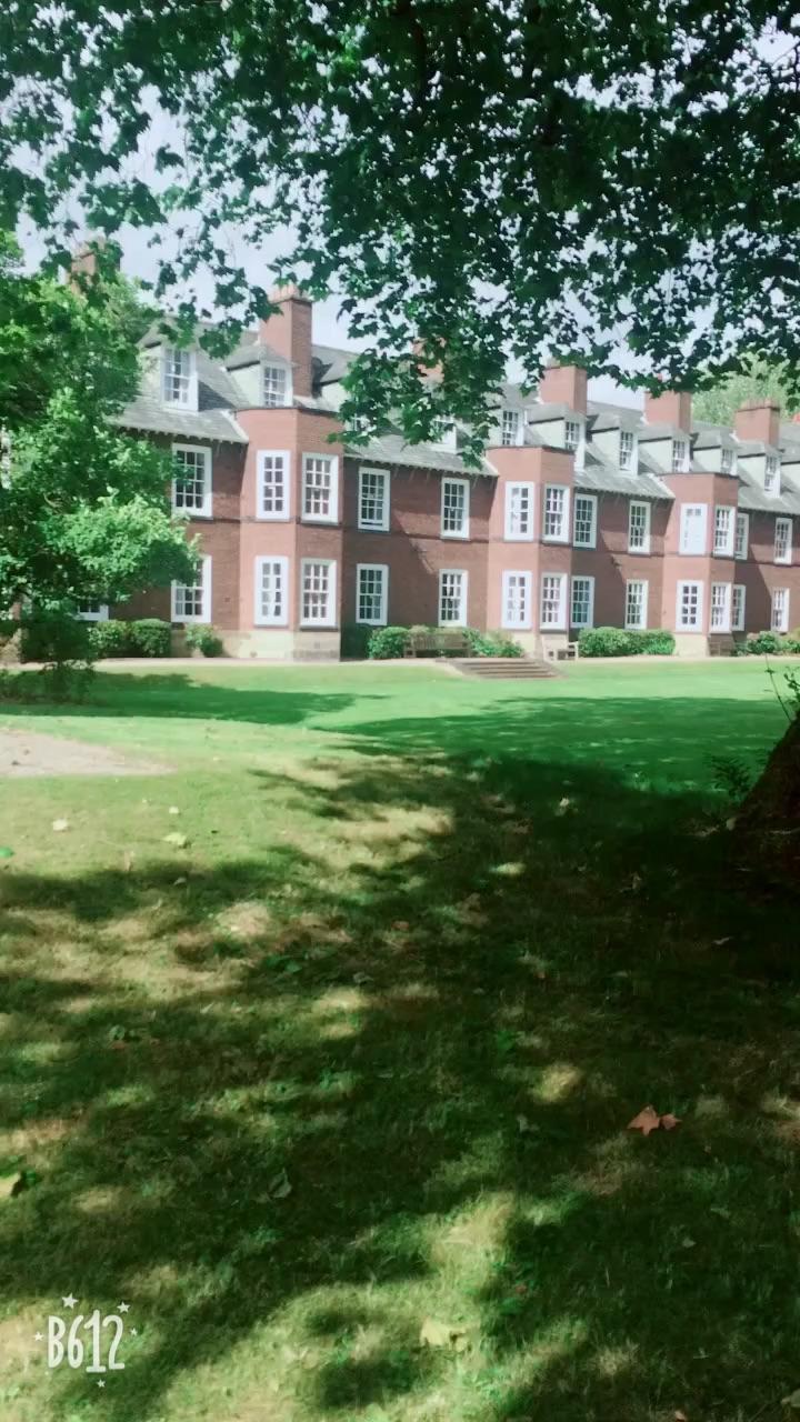 曼彻斯特大学的学生宿舍怎么样? - 知乎