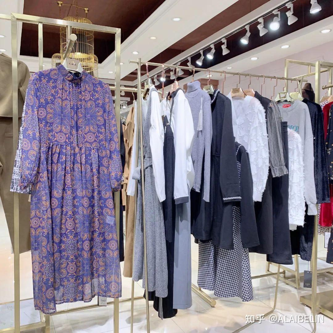 时尚品牌折扣女装AS-BCN连衣裙卫衣裤裙穿搭 - 知乎