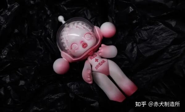 SKULLPANDA｜扮演不同的角色，体验不同的人生 - 知乎