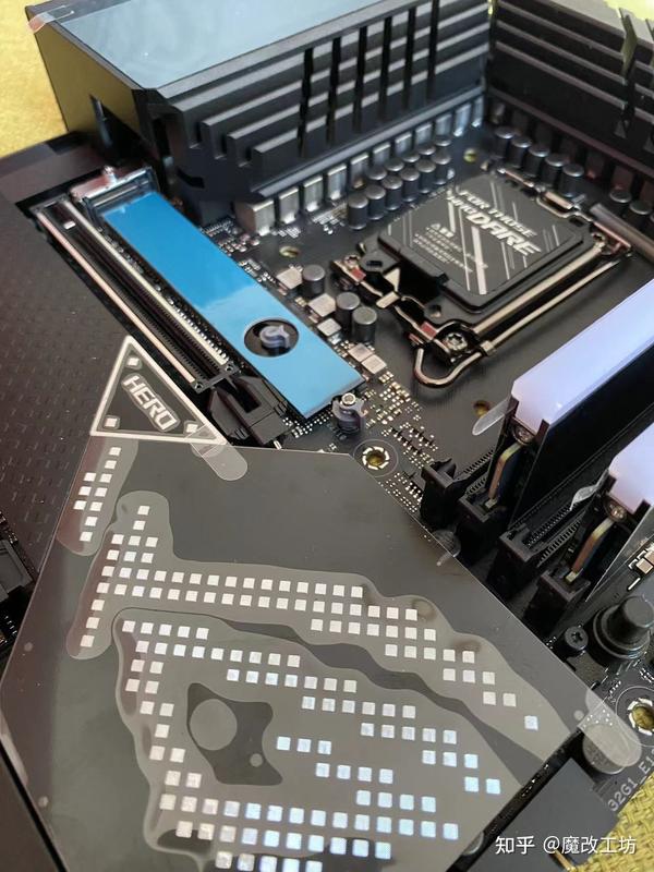 200元讯景5600XT显卡？一个数字引发的血案！85W低功耗8G跑分17万 - 知乎