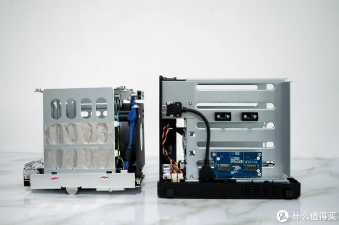 爆款NAS，一篇打尽！群晖920和威联通453Dmini的12层对决 - 知乎