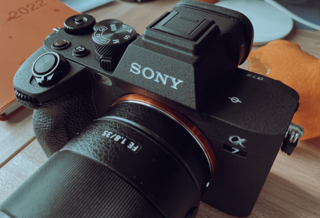 拿到首批a7m4的使用感受怎么样，有什么优缺点？