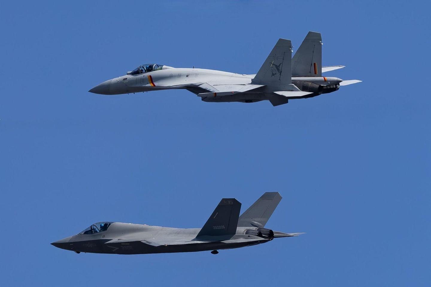 解放军海军编制与装备梳理之四（航母和舰载航空兵部队的编制和装备情况） - 知乎