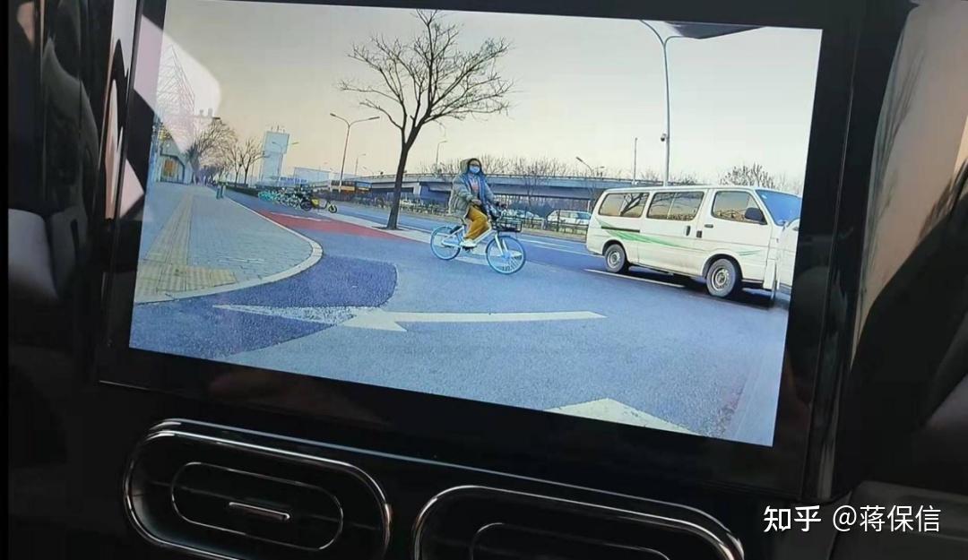 看完零跑C11果断放弃小鹏G3i，同档次车中C11是无敌的存在 - 知乎