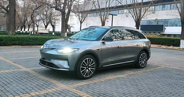 看完零跑C11果断放弃小鹏G3i，同档次车中C11是无敌的存在 - 知乎