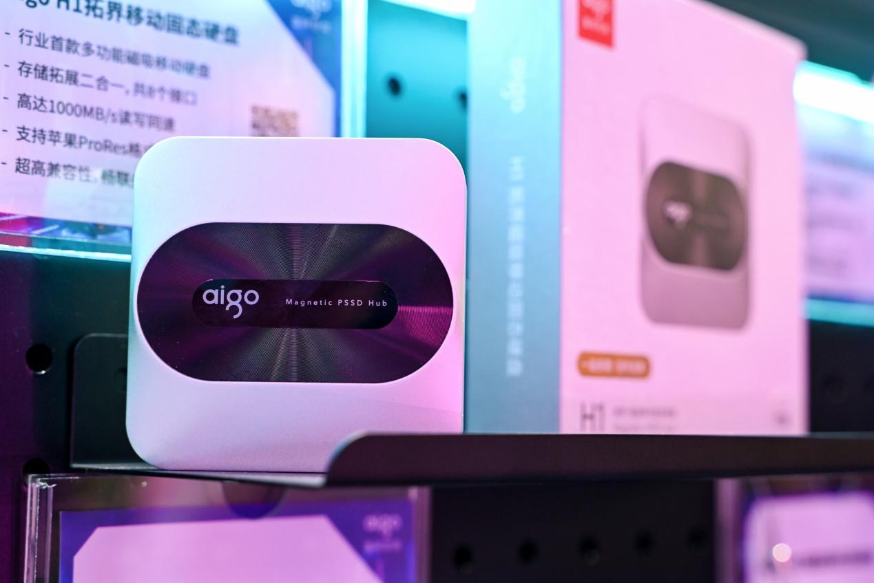 完美收官！aigo存储战力全开引领存储新巅峰 - 知乎