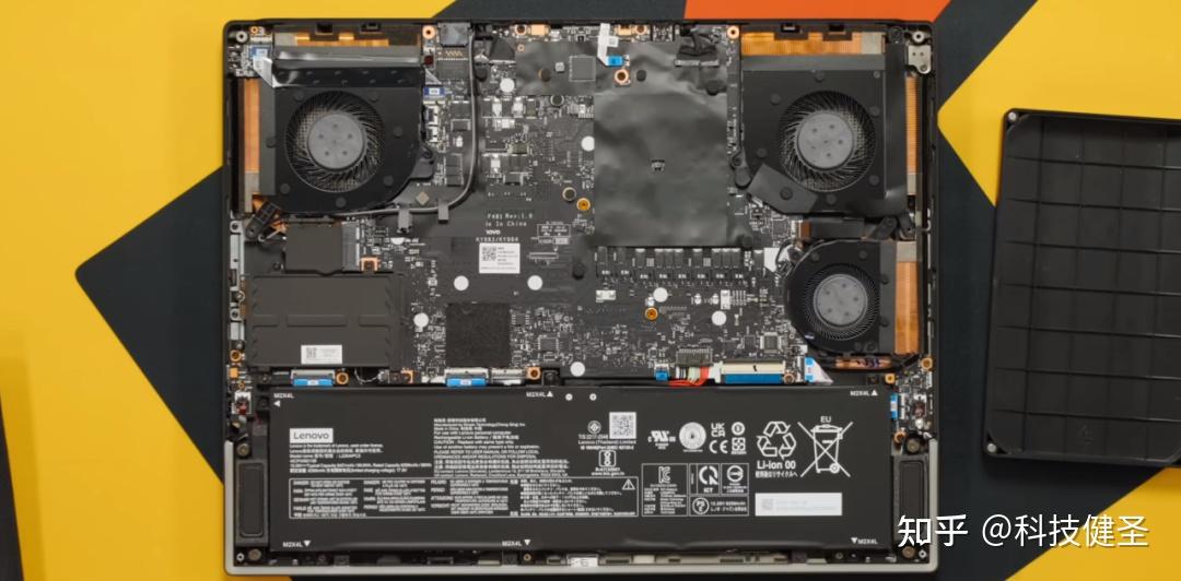 炫酷光污染 液冷散热系统！拯救者Y9000K解读 联想年度真机皇 - 知乎