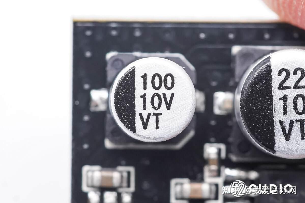 小度智能音箱随身版拆解，一键唤醒，语音便捷操控 - 知乎