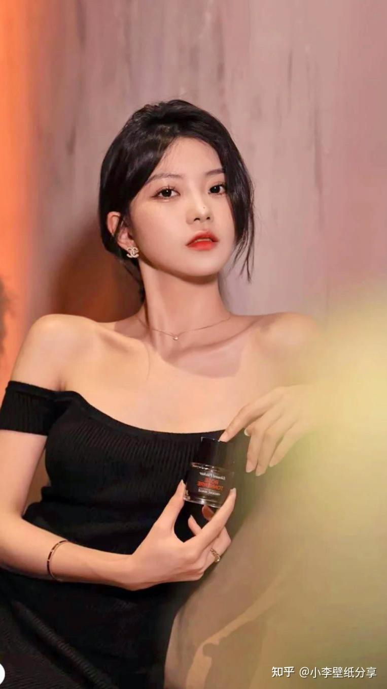 纯欲风高清美女壁纸、最后几张简直绝了👍👍 - 知乎