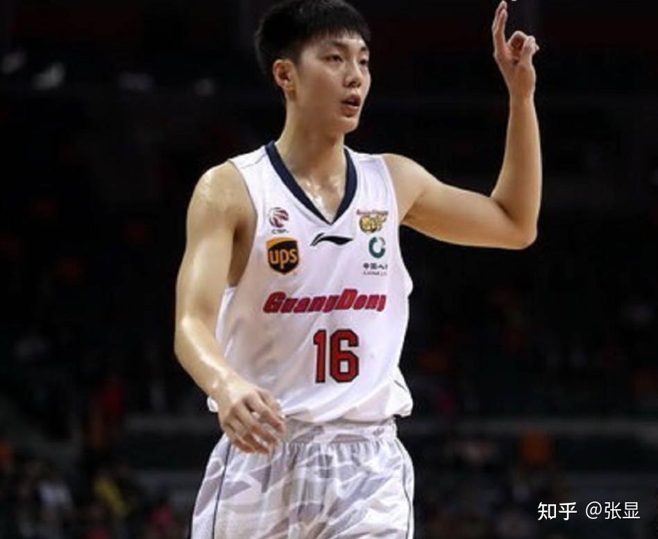 Cba球星之阳光少年胡明轩——跨越大半个中国的追梦之路 知乎