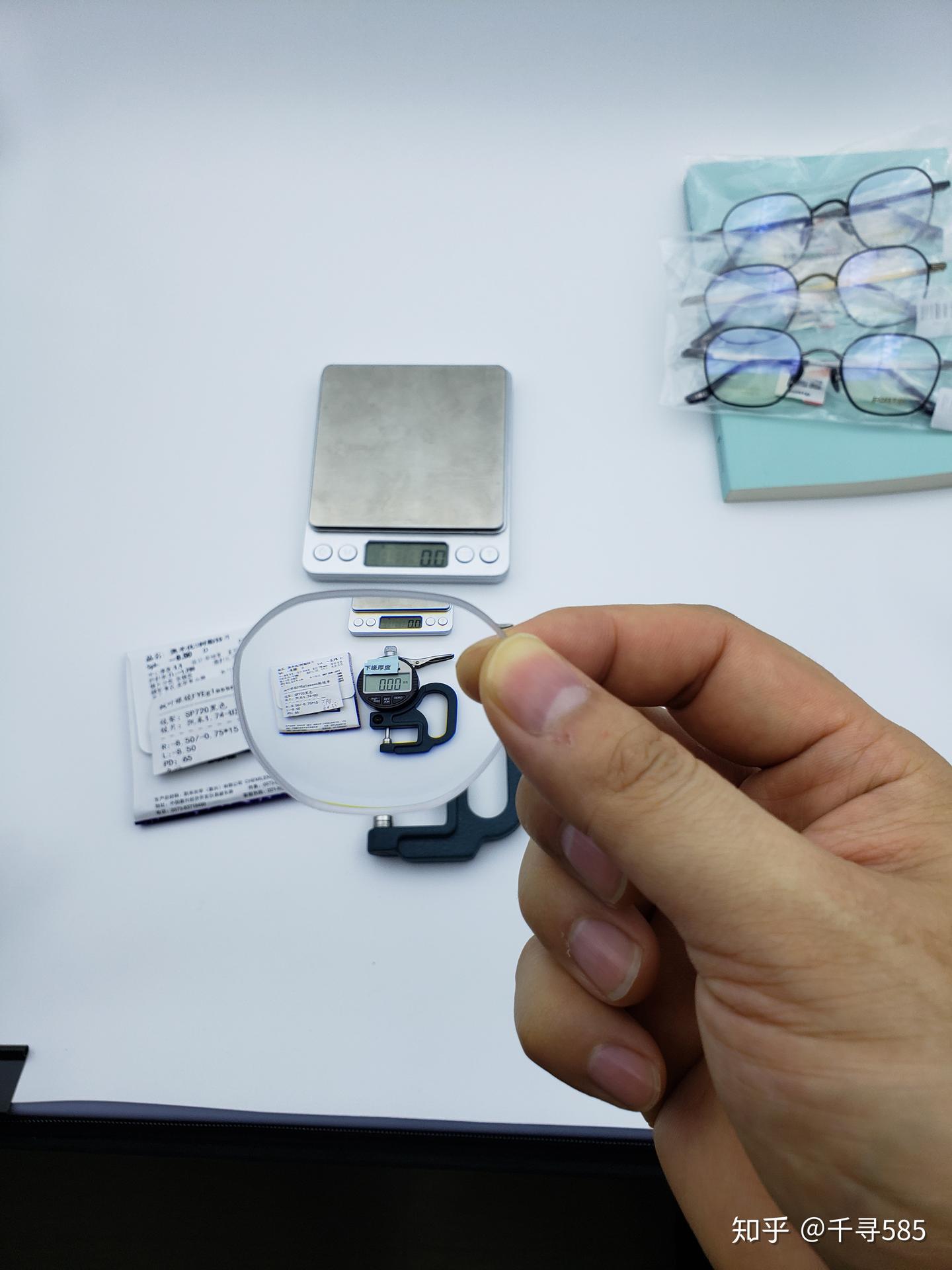 凯米1.74U2镜片的防伪标识~~ - 知乎