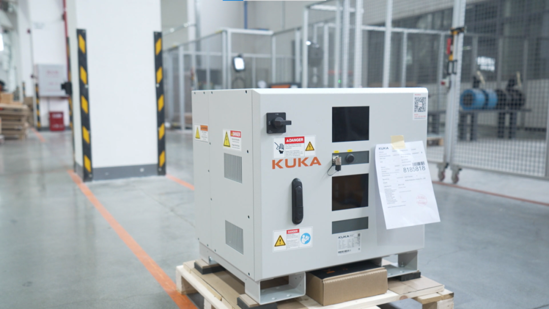 库卡小课堂 | KR C5 控制柜上电小提示 - 知乎