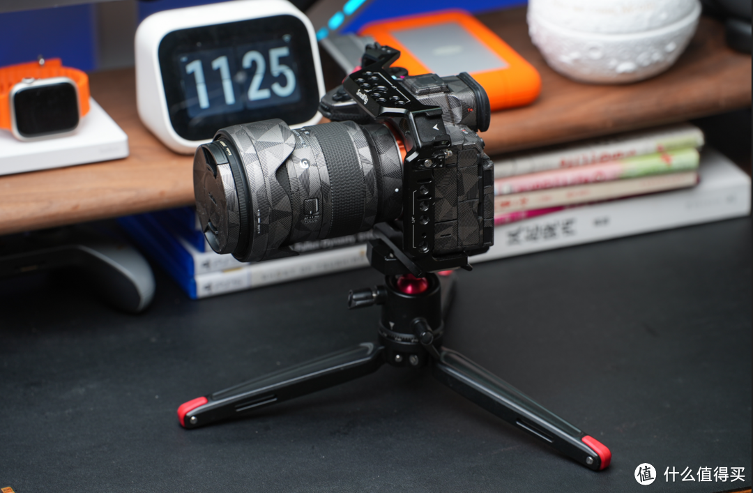 索尼A7R5、A7M4、ZV-E1、A7C、A7C2、A7CR怎么选？必买的神配件有啥？ - 知乎