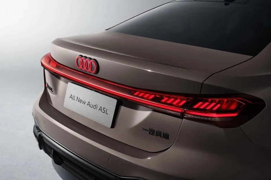 新车不到20万的奥迪A4L值得抄底吗？为此我去了趟4S店 - 知乎