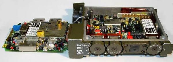 SEM-52A：德军VHF（超高频）军用便携式无线电设备 - 知乎