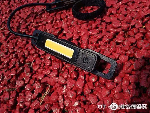 更轻、更舒适：奈特科尔UT05腰灯&BLT10越野跑腰包评测