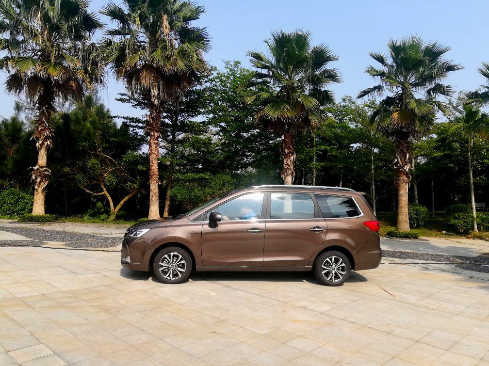 试驾瑞风R3丨6、7万的家用MPV，到底能做成什么样？ - 知乎