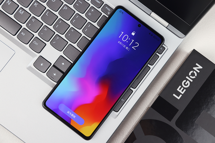 轻薄外观下隐藏着澎湃的性能 拯救者Y70评测 - 知乎