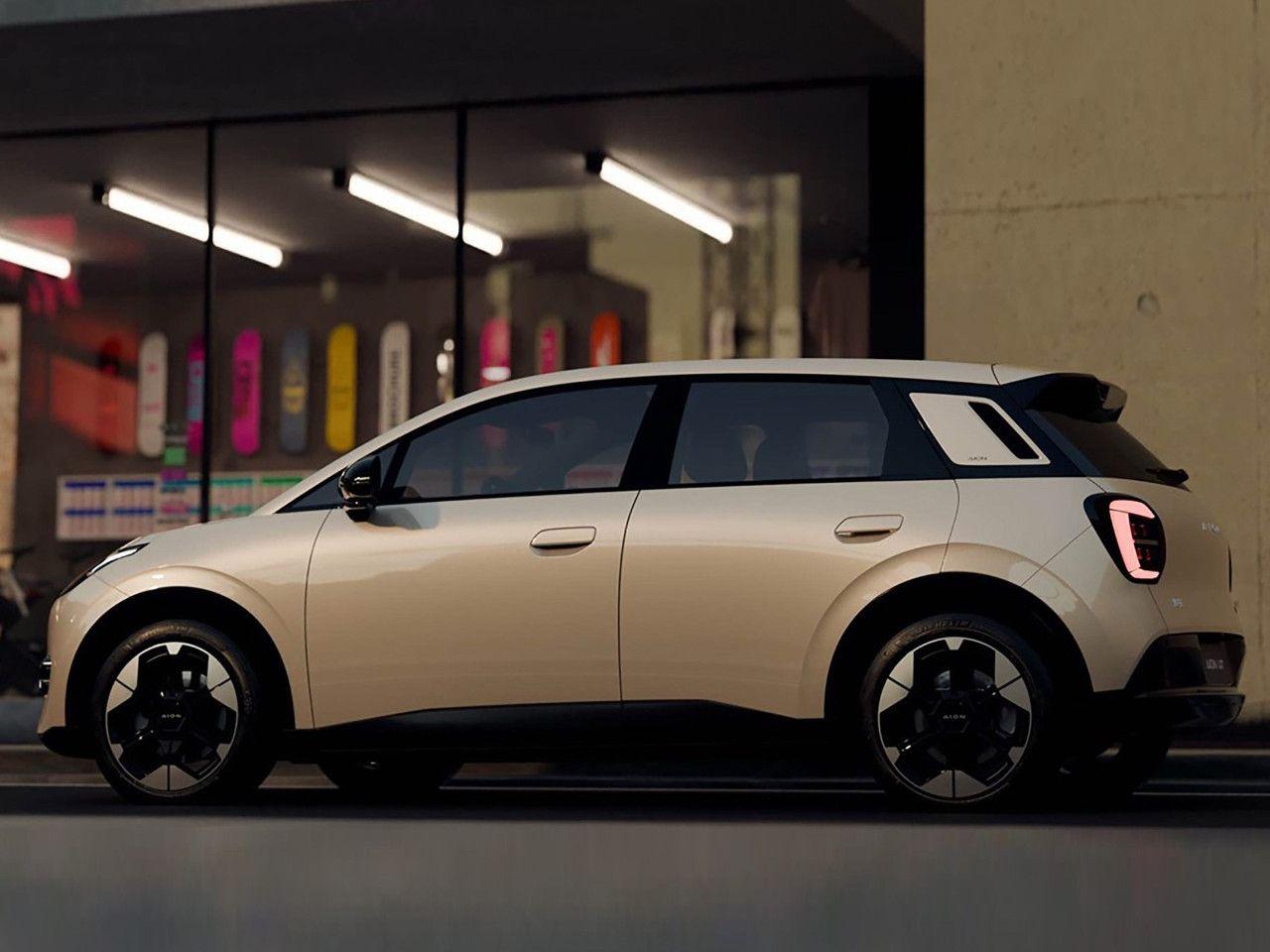 很多家庭的第一台车！6.98万起AION UT不只是年轻女孩喜欢 - 知乎