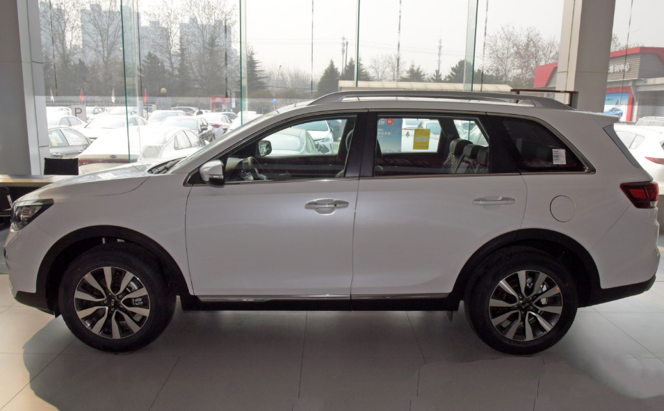 快被遗忘的高颜值选手对决！起亚KX7对比标致5008 - 知乎