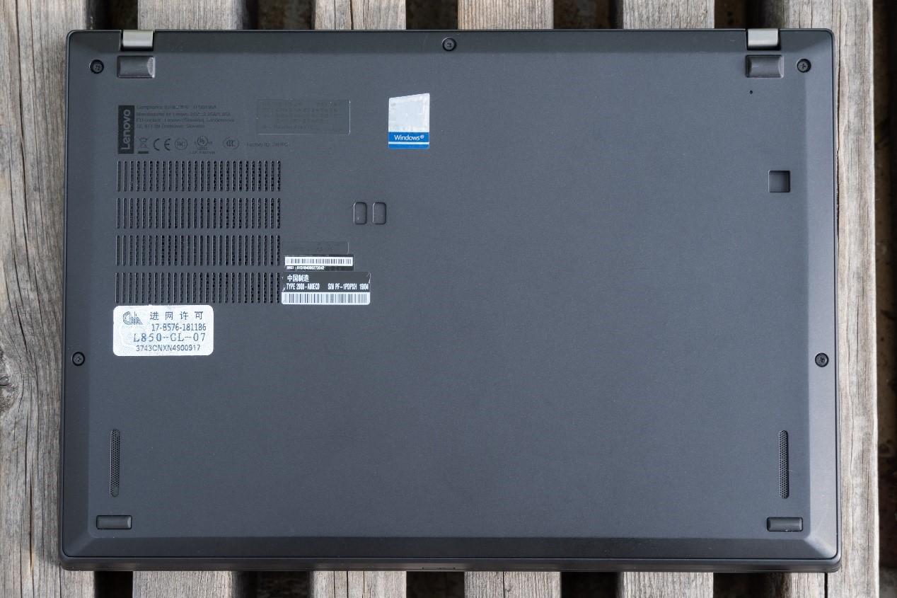 货真价实的飞行家 ThinkPad X390使用体验 - 知乎