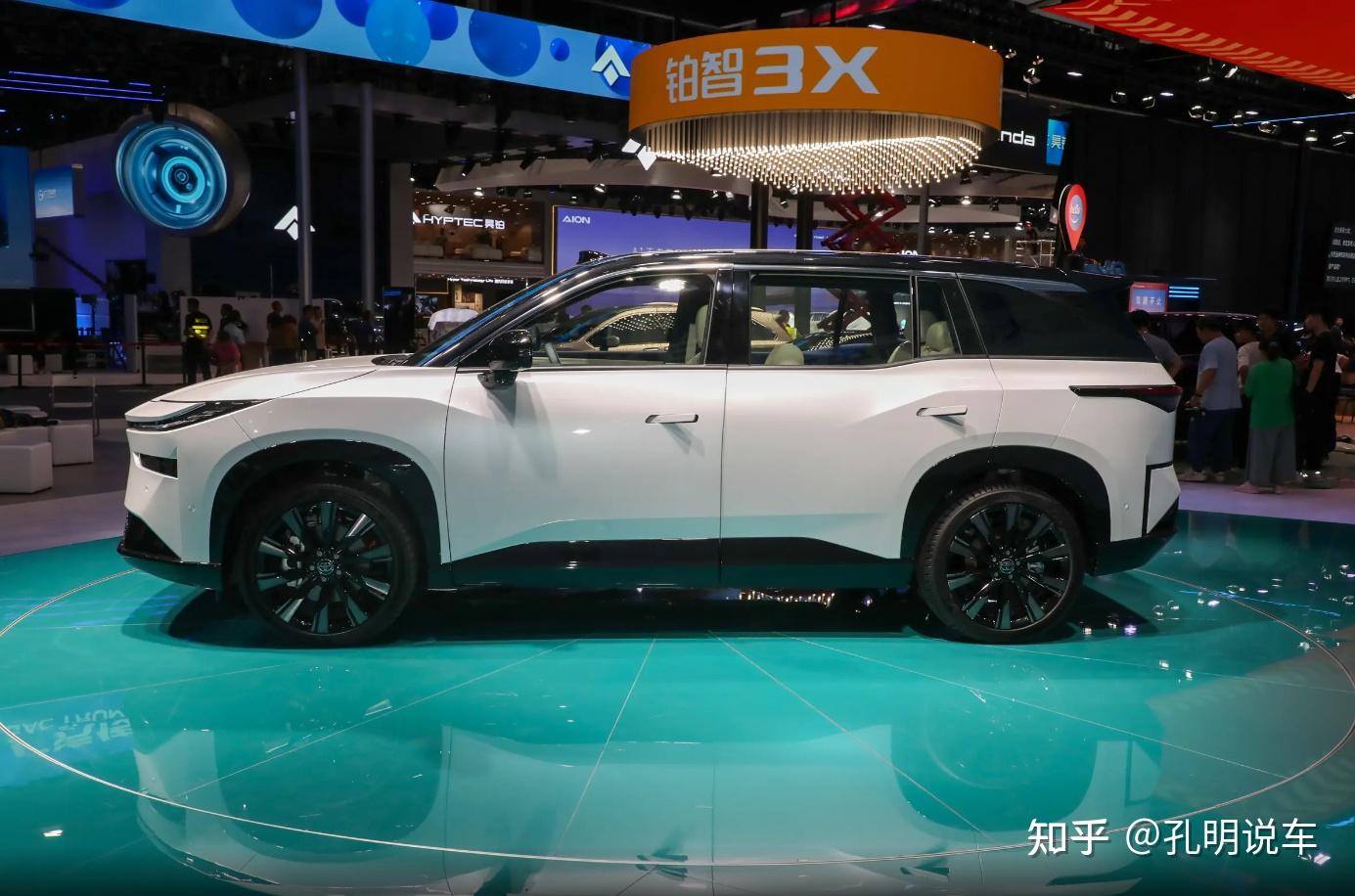 丰田开始不客气了，纯电SUV起步10.98万，标配高通8155 - 知乎