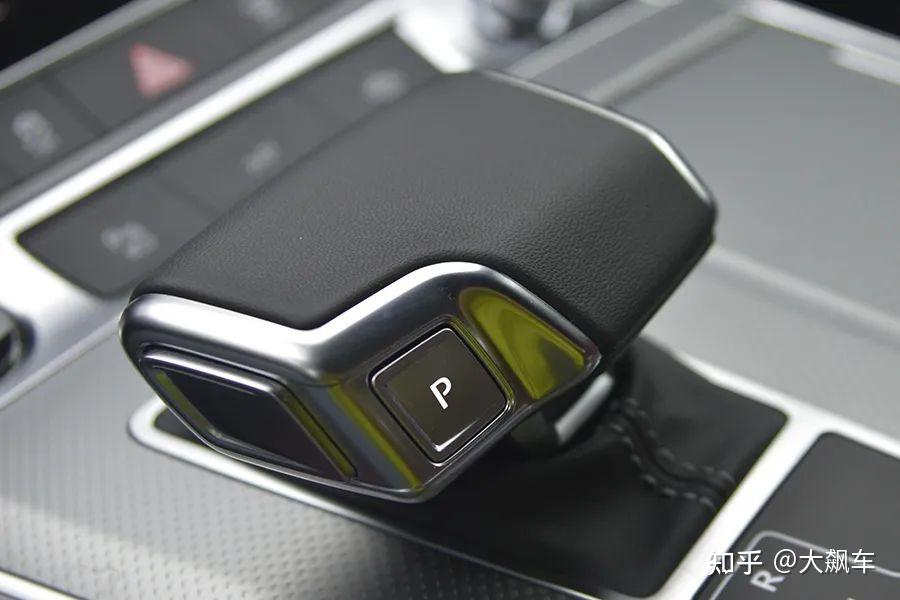 奥迪A7L：毕竟是BBA，开起来没得说！ - 知乎