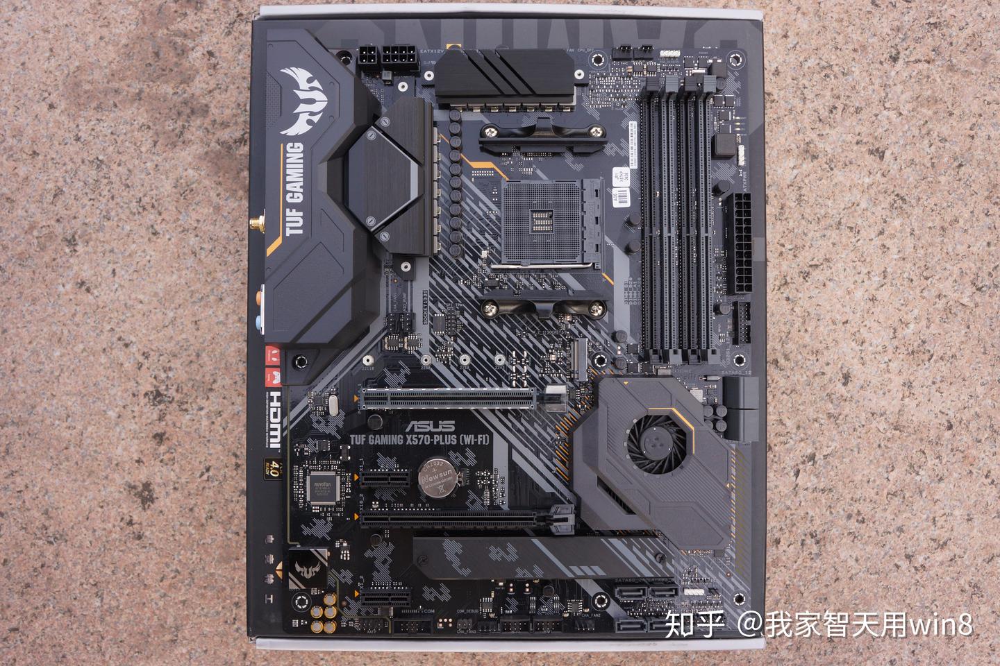 【八测】全场最佳X570？华硕TUF GAMING X570-PLUS（WIFI）评测